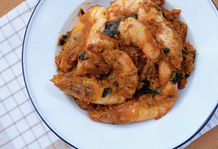 Easy Dry Prawn Curry (Prawn Paretal) - 7 Ingredients - New Malaysian ...