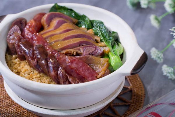 Easy Waxed Meat Claypot Rice in Rice Cooker (Lap Mei Fan/ 臘味飯) - 30 ...